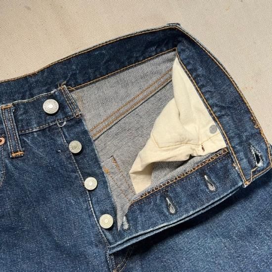 Early 70's Levi's 501 bigE - VINTAGE CLOTHES & ANTIQUES Early 70's Levi's 501 bigE - VINTAGE CLOTHES & ANTIQUES